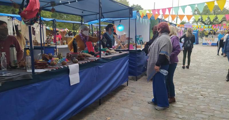 Llega una nueva feria de emprendedores a la Plaza Libertad :: Noticias ... Llega una nueva feria de emprendedores a la Plaza Libertad :: Noticias ...